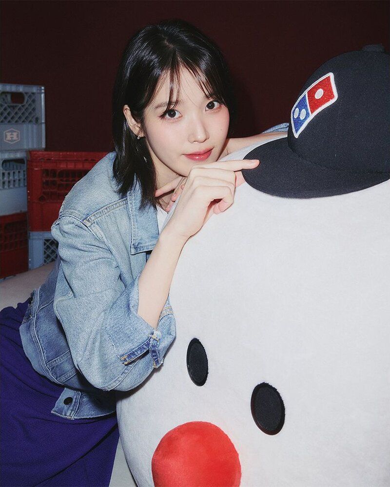 아이유 도미노피자 모델 발탁 개9
